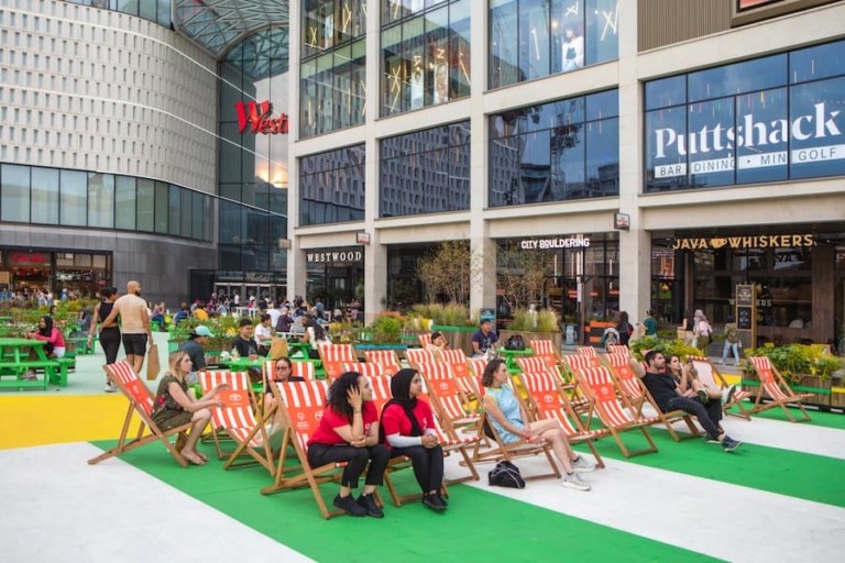 Ocean Outdoor - Digital OOH Advertising - The Art of Outdoor